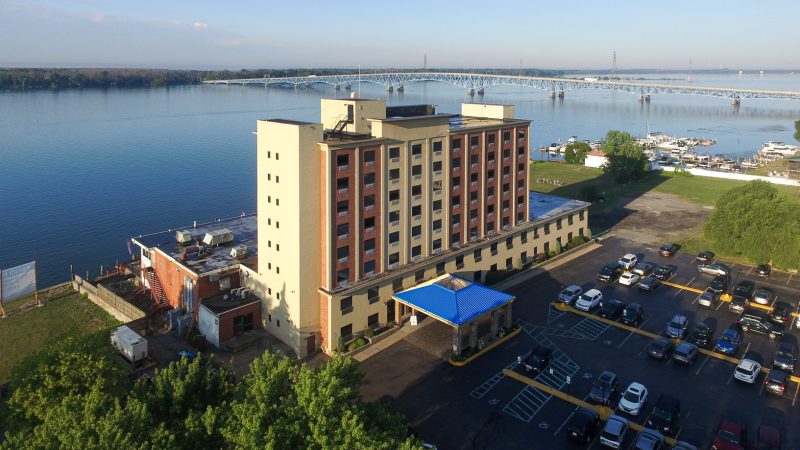 Niagara Riverside Resort Joins the IHG Family as Crowne Plaza - Merani ...
